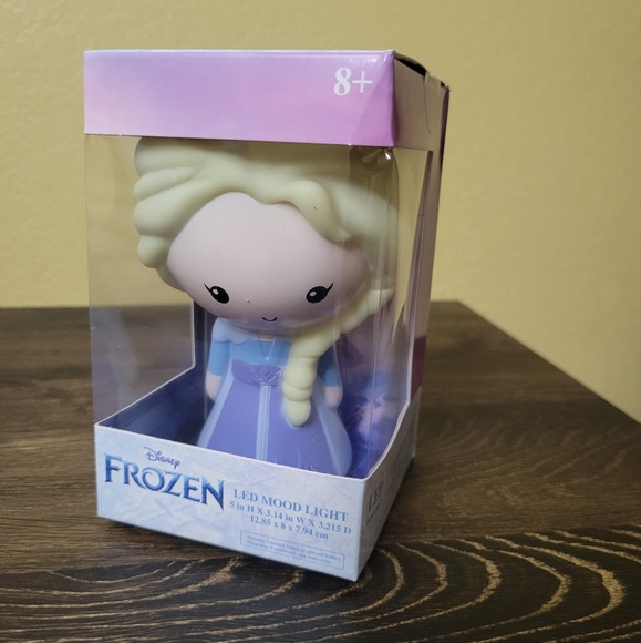 Disney | Other | 25 Frozen Elsa Led Mood Light Mini 5 Inch Disney New ...